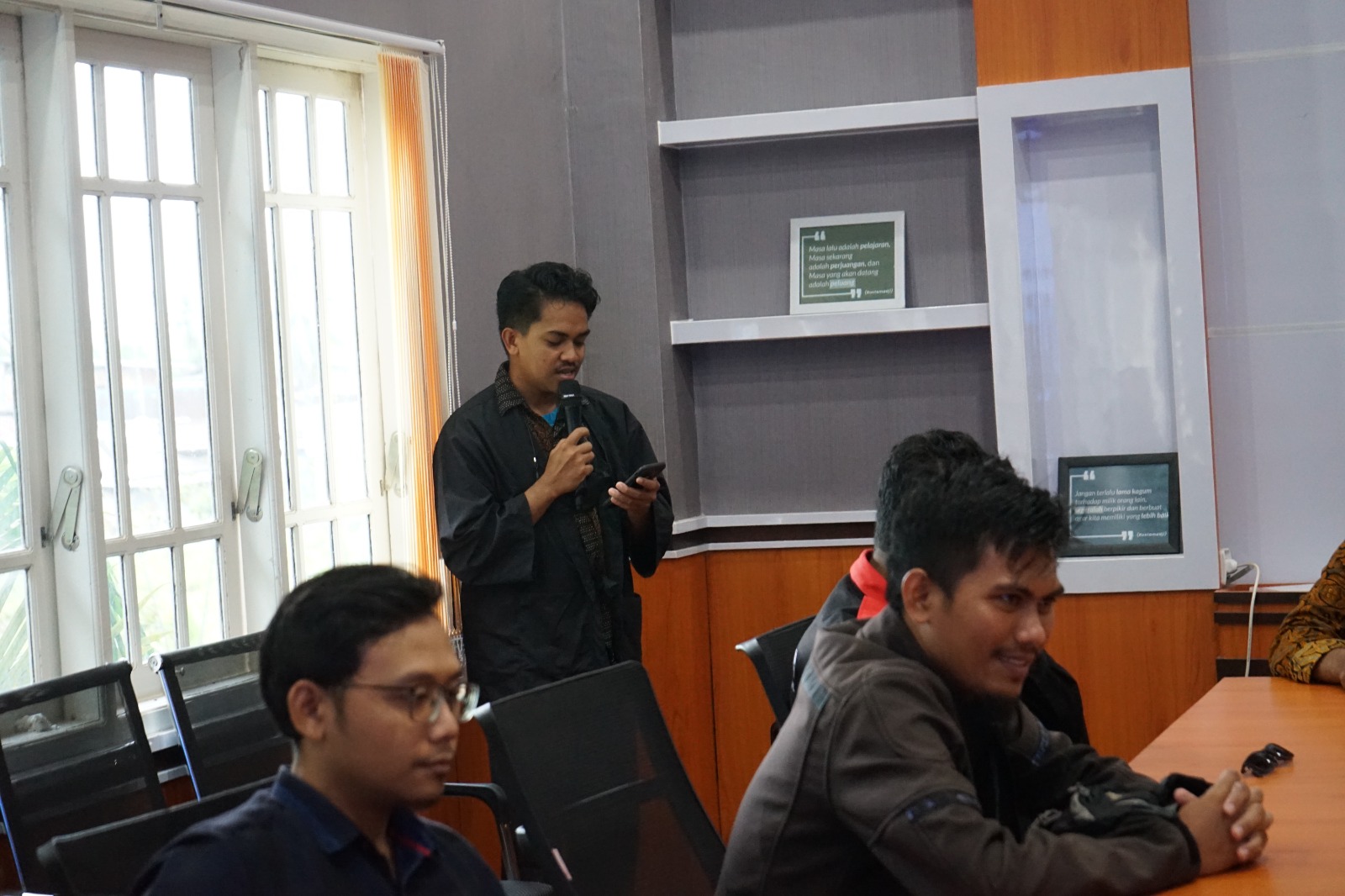 Sharing Session Bersama Dekan FEB UM Purwokerto: Kurikulum OBE Perkuat ...